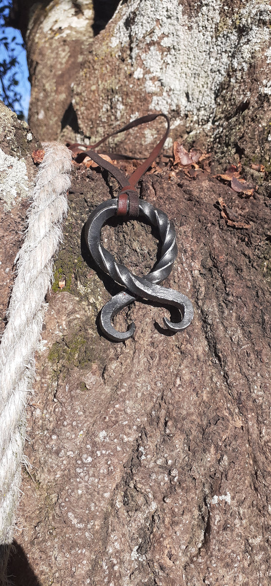 Hand Forged Troll Cross – Fenris Customs